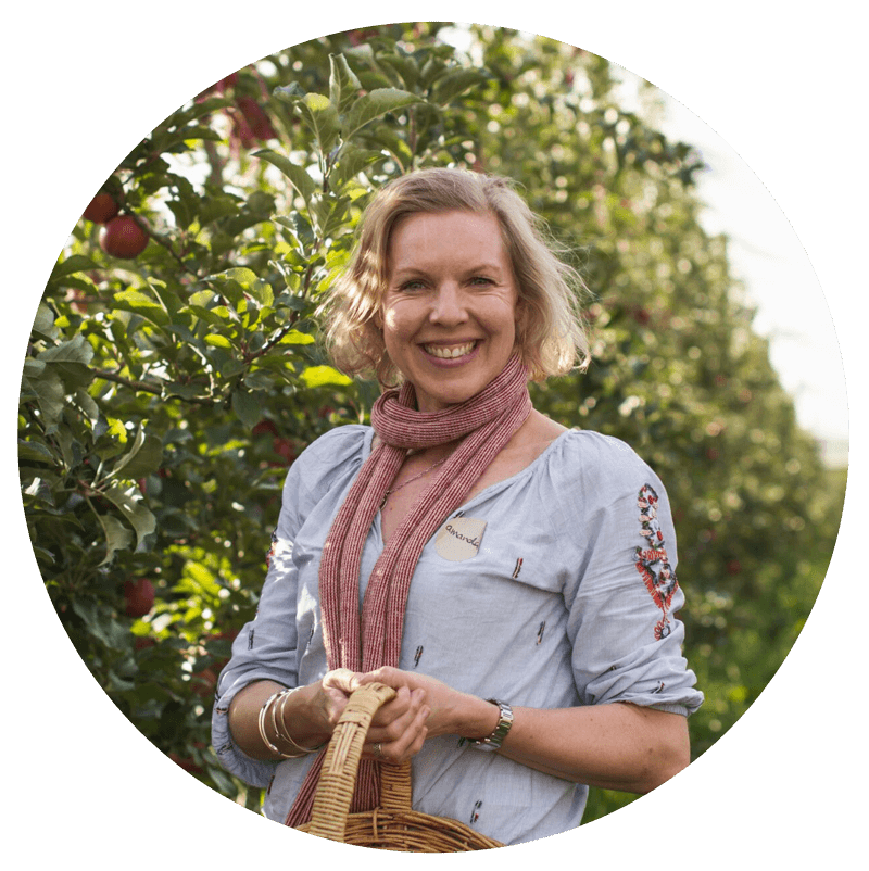 Chimichurri Sauce with Parsley, Coriander and Rocket - Amanda Lawson